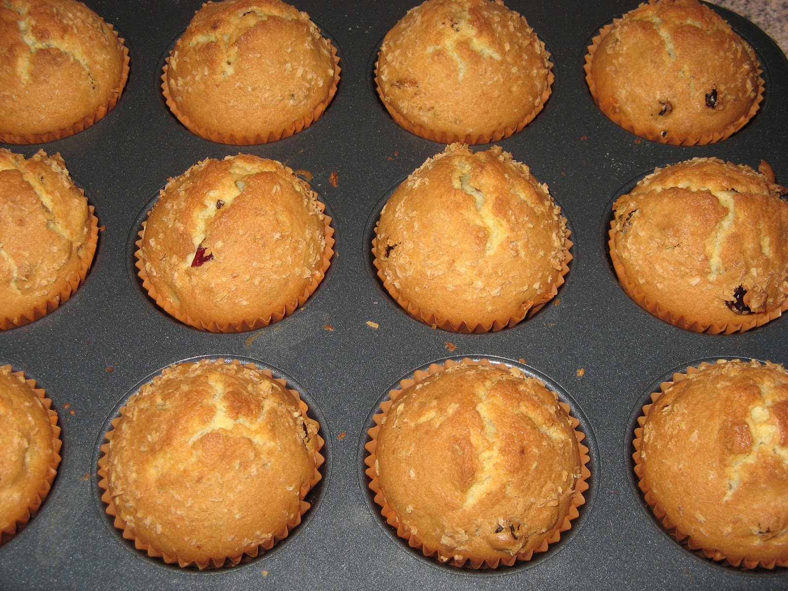 Taip norėjau...: Grietininiai keksiukai su razinomis