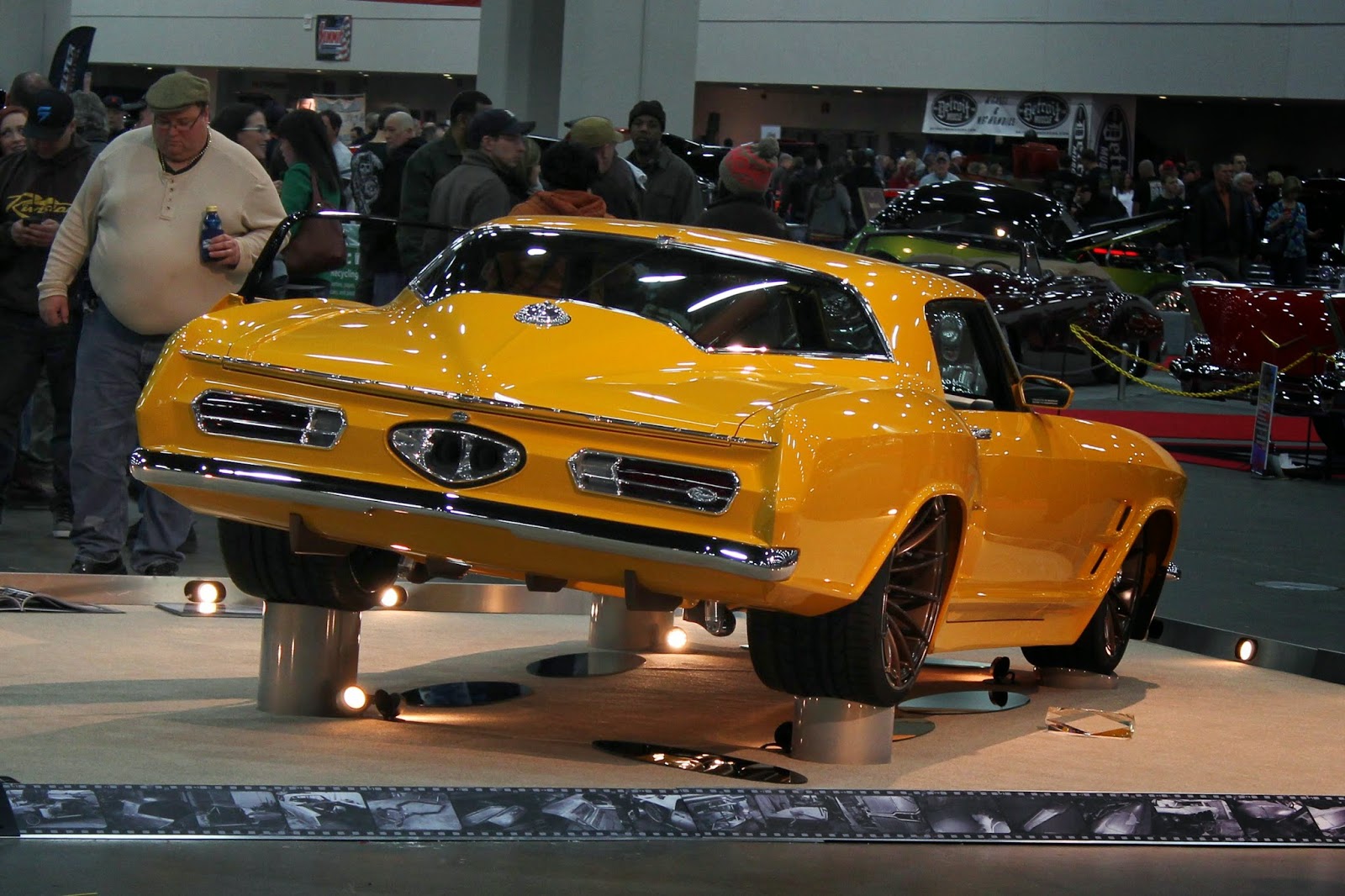 Patio Boat: Detroit AutoRama: Bitchin' Camaros and Other Muscle Cars