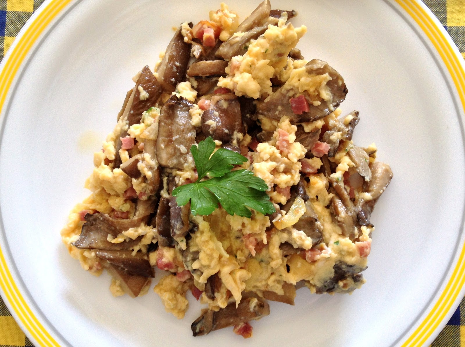 De Finde y Cacharreando: Revuelto de setas con jamón