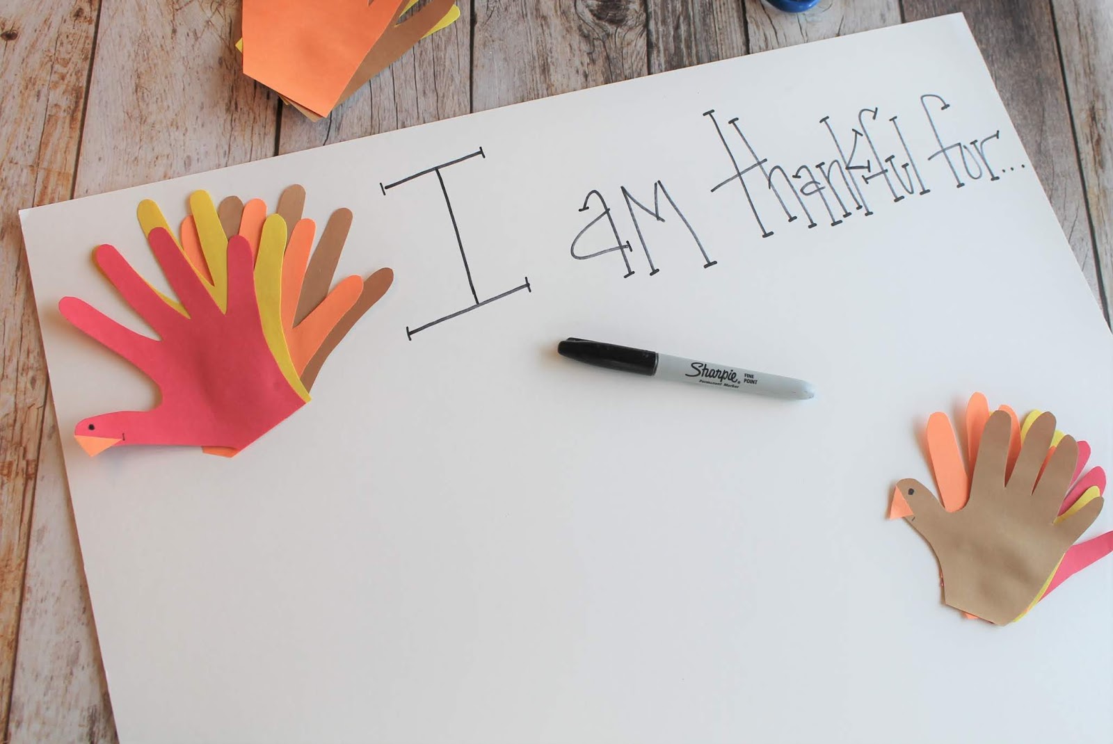 Turkey Handprint Craft and Thankful Chart | Sew Simple Home