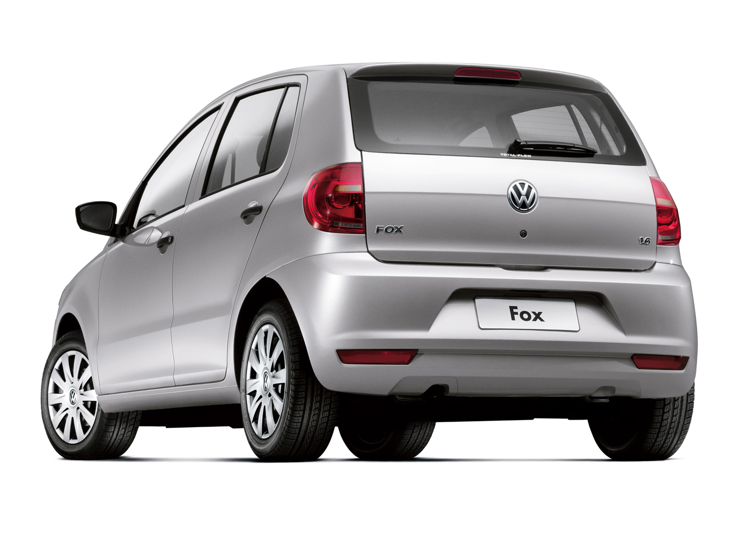 COMPARATIVO - HATCHES COMPACTOS