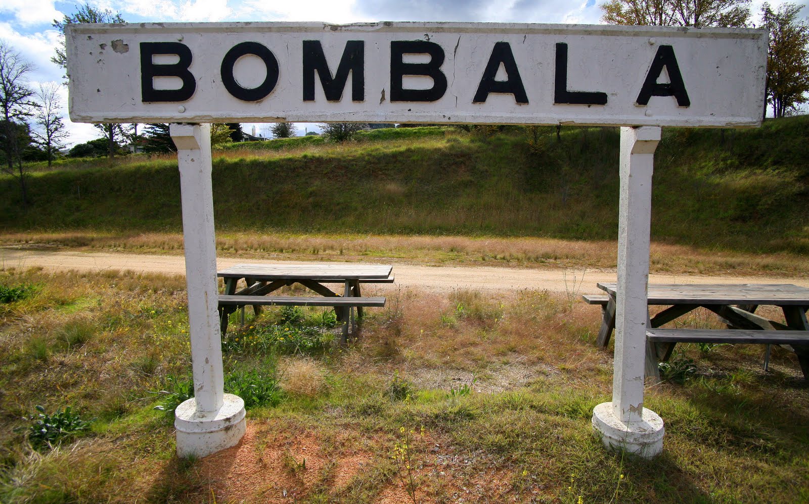 Phil Buckley's travels: RAILWAYS DOWN SOUTH PART 3 - BOMBALA