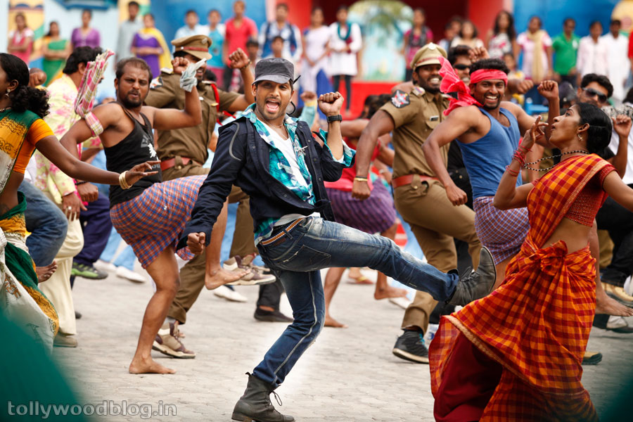 Allu Arjun's Julayi Movie photos stills