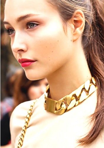 THE CHOKER NECKLACE TREND - Miss Rich