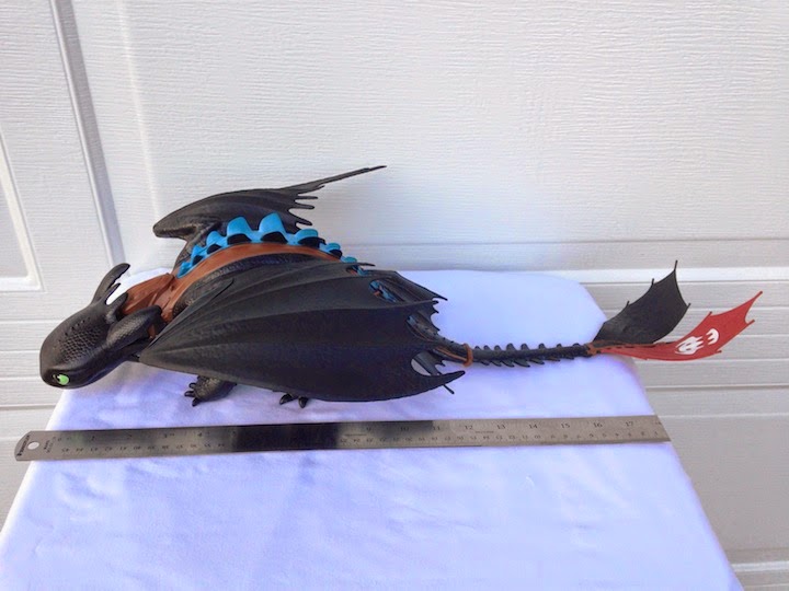 Frisch's Big Blog: Toy Review: Mega Toothless Alpha Edition