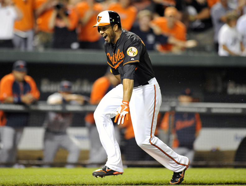 Welcome to my world.... : Outsports Photos Of The Week