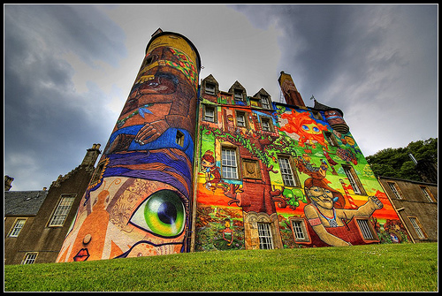 Kelburn Castle Graffiti Project - Campus Mercante