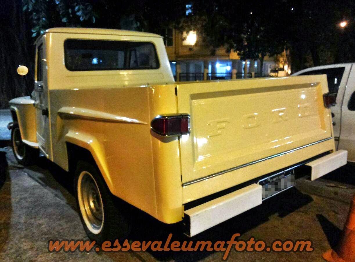 Registros Automotivos do Cotidiano: Ford F-75 1979