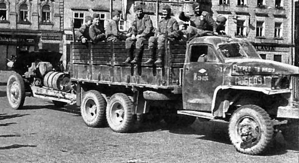 Guerra abierta: Studebaker US6