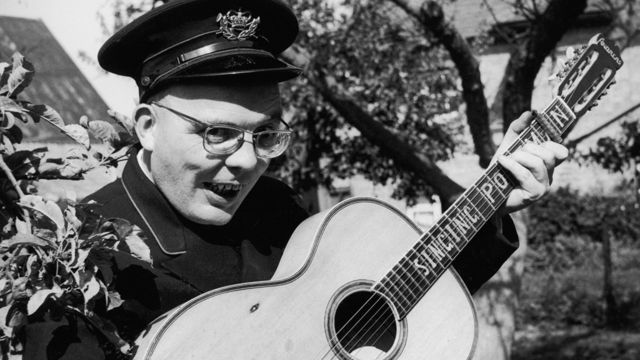 Ben's Hens: August 2011