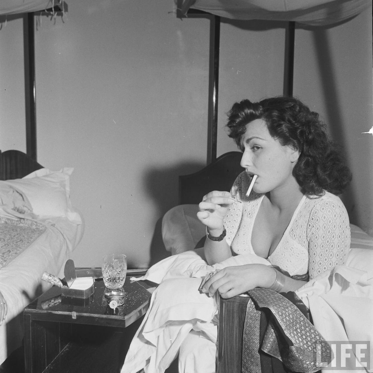 India's First Bold Photoshoot Was 70 Years Ago, And This Popular ...