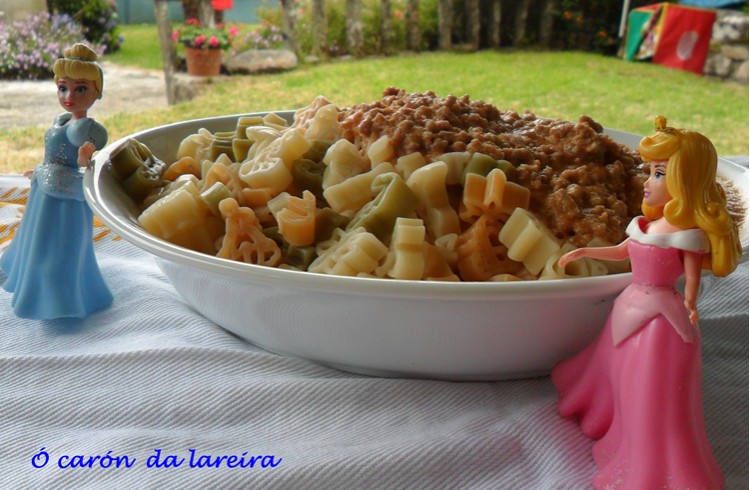 Pasta de princesas con carne picada