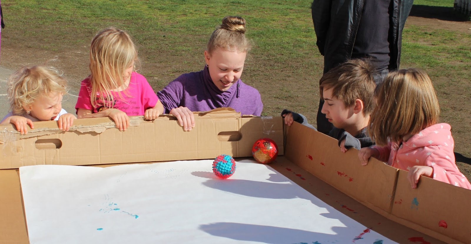 StrongStart: Ball Roll Painting