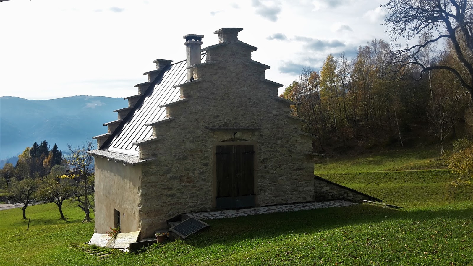 Terre Alte: Sovramonte: le casere a gradoni