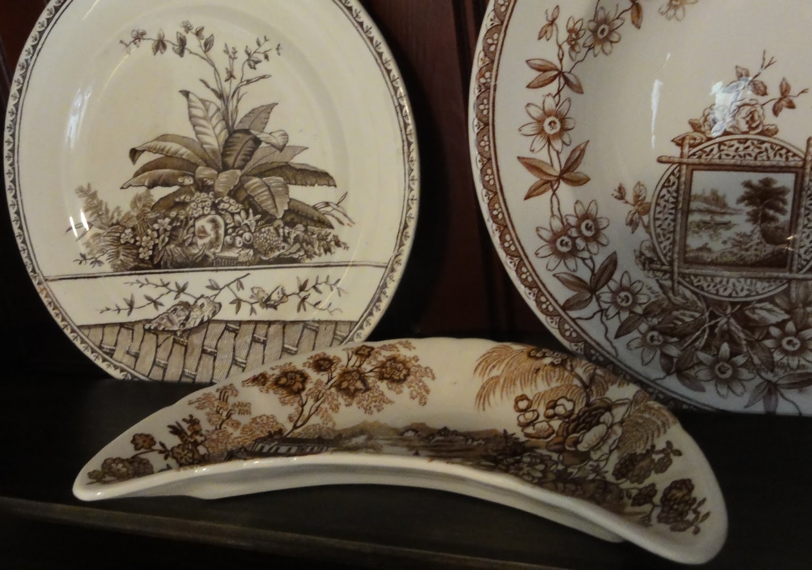 Salmagundi: CLARICE CLIFF BROWN TRANSFERWARE