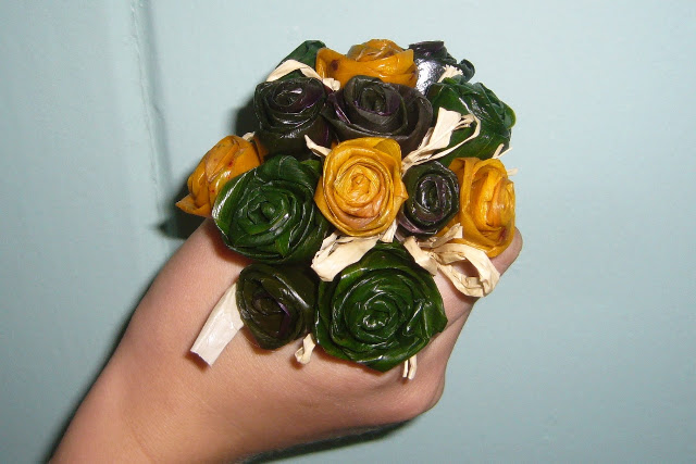 Holly's Creativity Blog: ti leaf rose