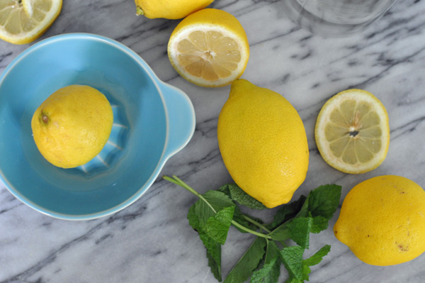 Spiked Lemonade - The Mama Notes