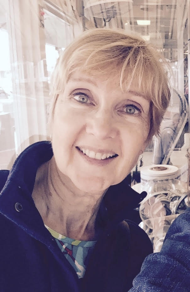 Heidi Hunt's Instagram, Twitter & Facebook on IDCrawl