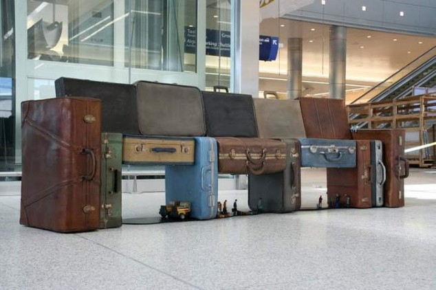 עולה על העיצובים: רהיטי מזוודה - חלק שני.