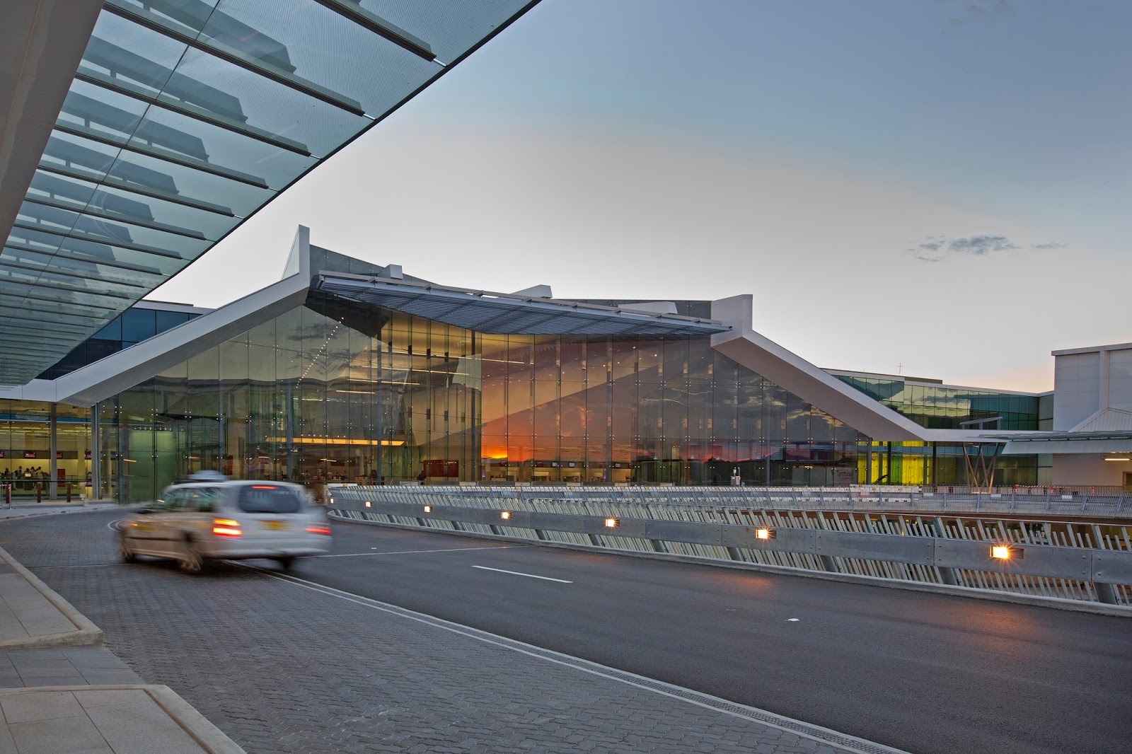 NSW RADIO AND COMMUNICATIONS - by Michael Bailey: CANBERRA AIRPORT ...