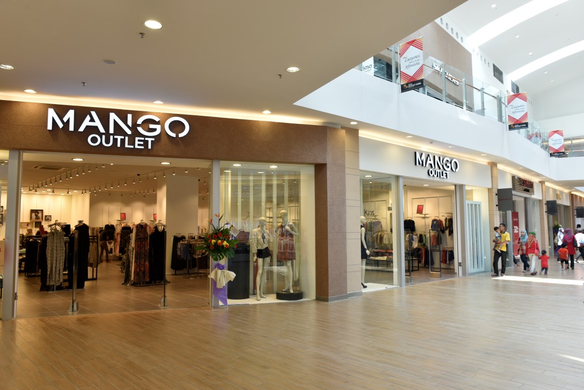 LIFE IN DIGITAL COLOUR: Mitsui Outlet Park Sepang KLIA 三井名牌城 - Best New ...