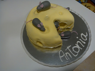 tartas y pasteles: Tarta de ratones en fondant!