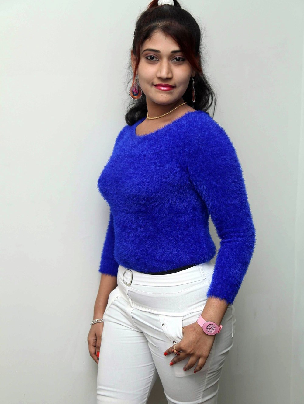 Sri Priya Actress Photos Stills Gallery,Tamil actress Sri Priya Hot ...