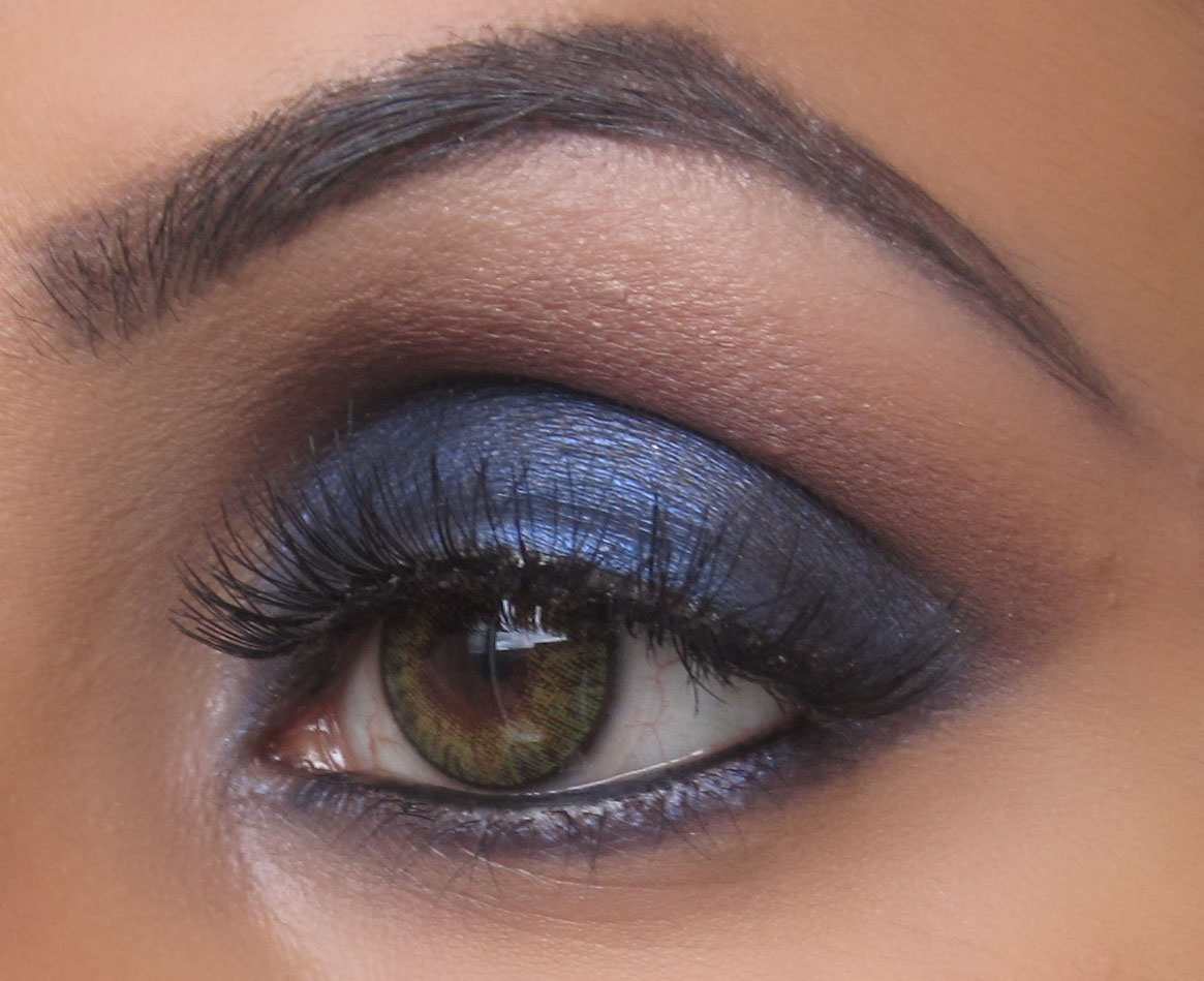 BEAUTY AND THE BLOG: Emerald Blue Eyes