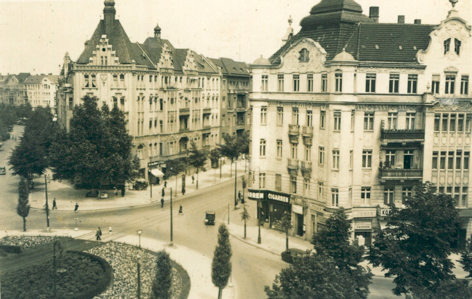 Amazing Photos Capture Street Scenes of Berlin in the 1930s ~ Vintage ...