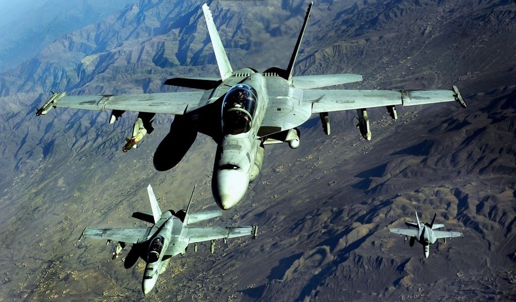 AVIÕES MILITARES: Boeing (McDonnell Douglas) F/A-18E/F Super Hornet