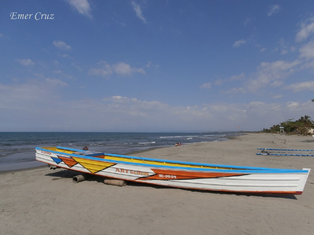 Tondaligan Blue Beach