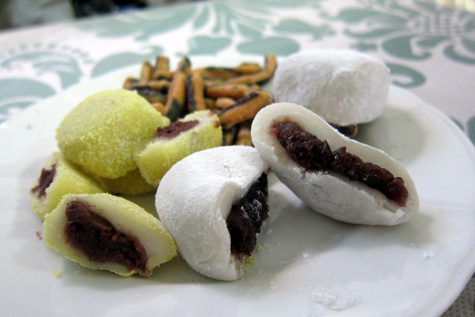 Life is a Journey, not a Destination: 떡 떡 Daily Ddeok!