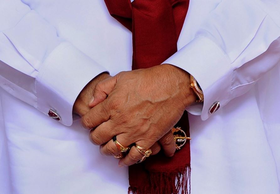 JR’s Presidency and MR’s Monarchy in Sri Lanka | Sri Lanka Guardian