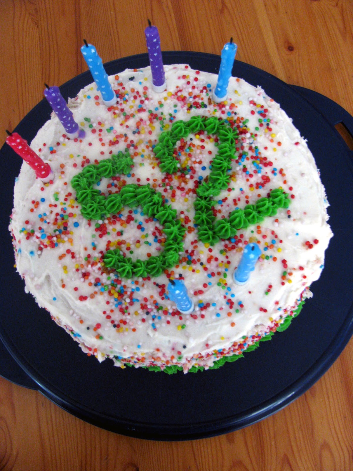 Handmade in Israel: A Birthday Cake Card