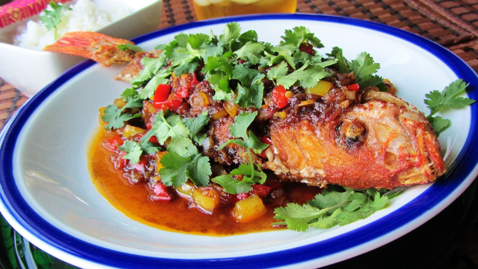 Let's eat......simple!: Pla Tod Saam-Rod / Fried Whole Fish with Three ...