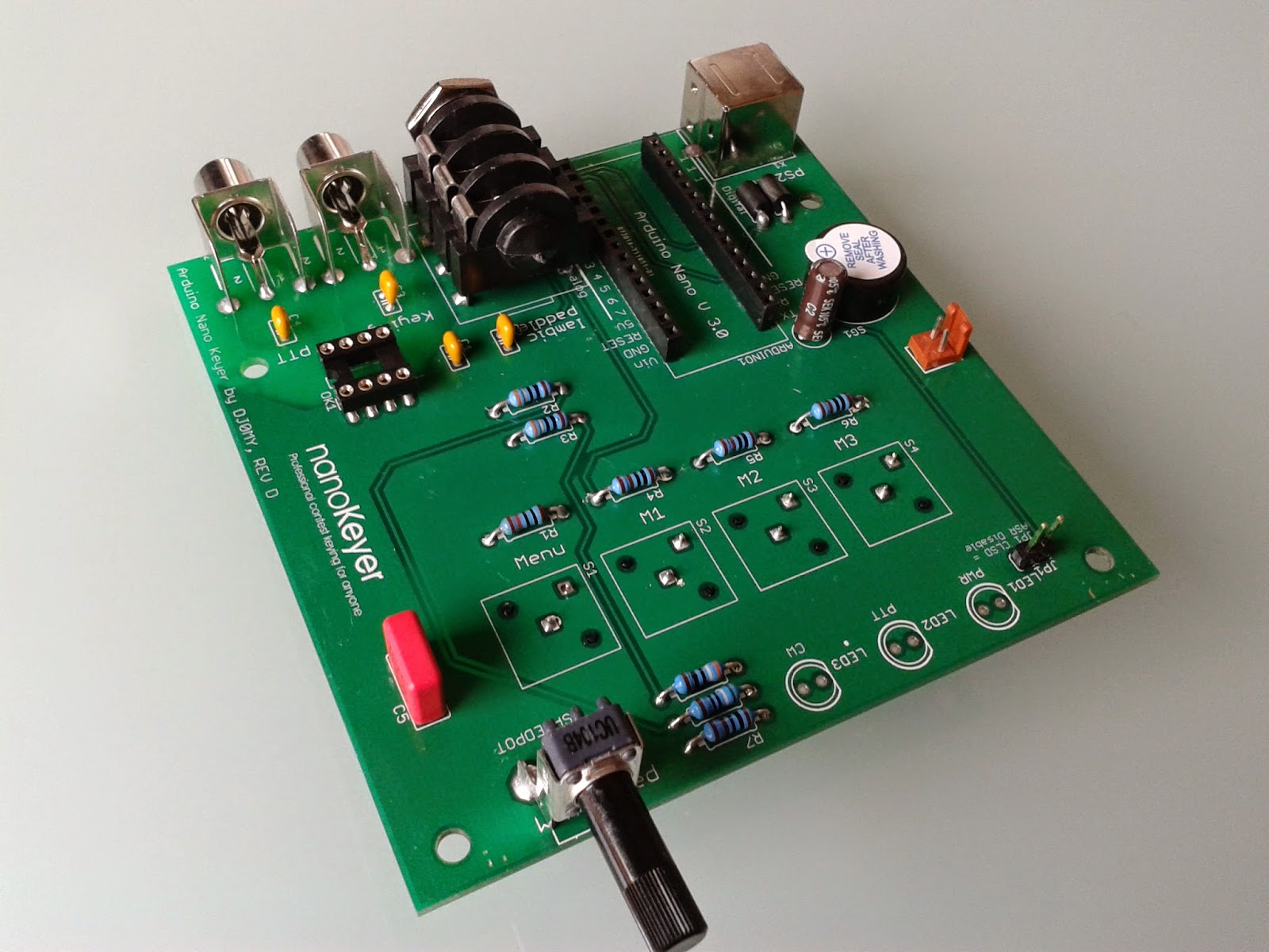 Appunti di radioamatore: nanoKeyer