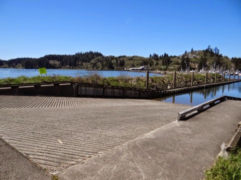 Walkabout With Wheels Blog: The Port of Ilwaco, Washington