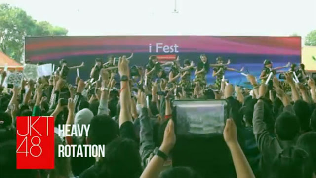 Lyrics + Chant Heavy Rotation - JKT48 | Desa Kolekan