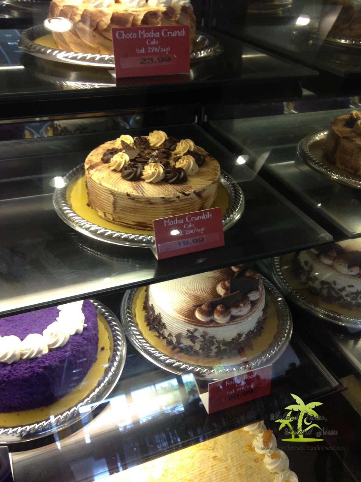 Hawaii Mom Blog: Red Ribbon Bakeshop - Waipahu