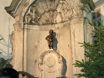 TRAVEL BROADENS THE MIND: Belgium - Brussel