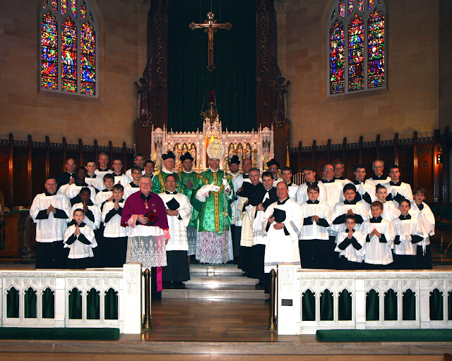 Te Deum laudamus!: Photos: Solemn High Pontifical Mass with Bishop ...