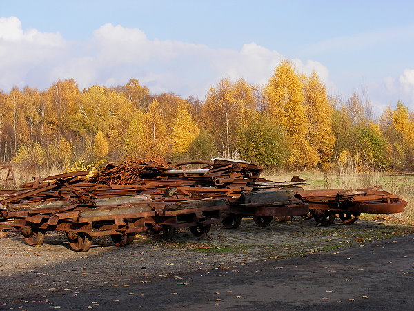 Otwin Skrotzki Fotografie: Altes Torfwerk mit Feldbahn