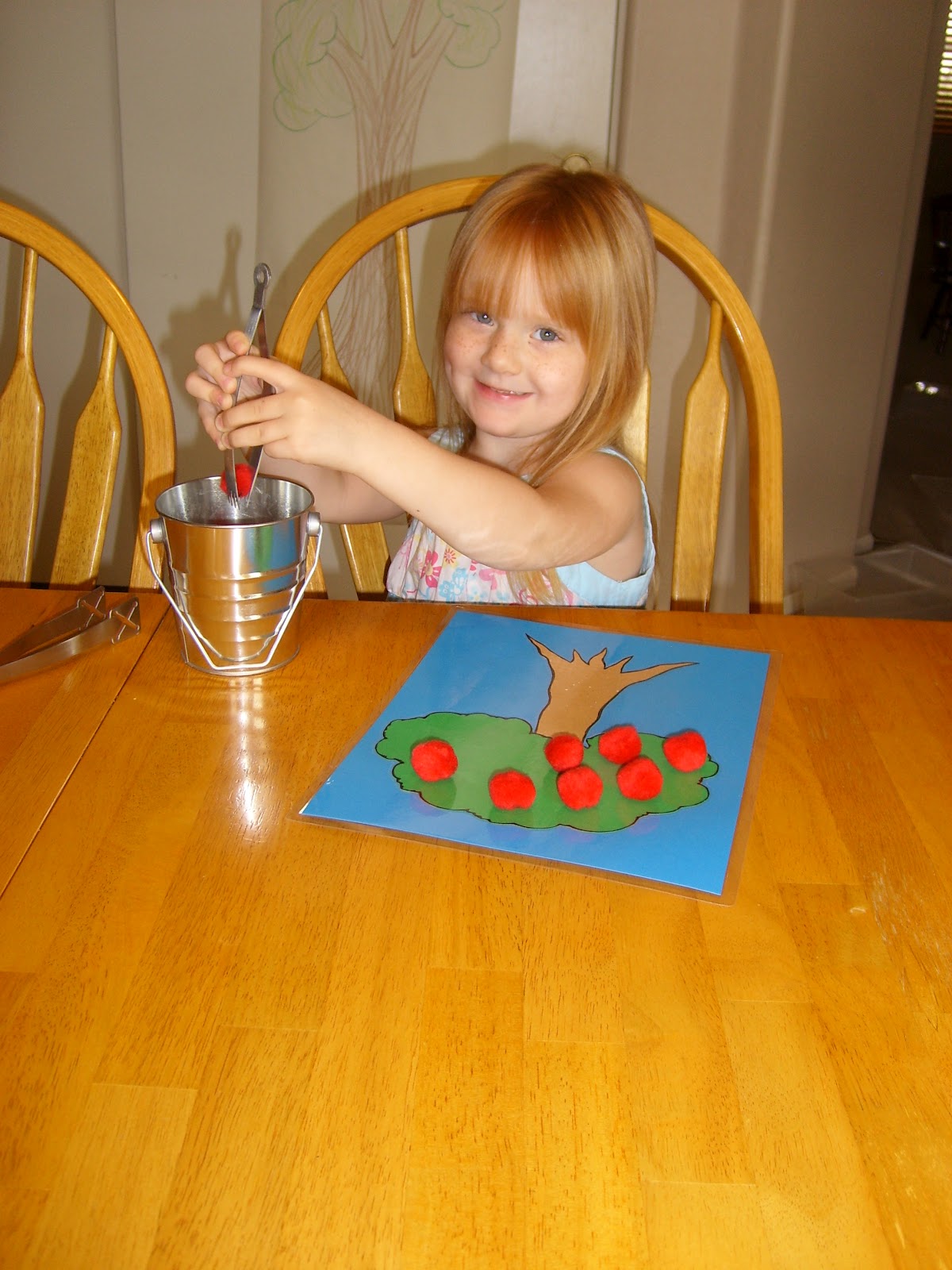 Chipman's Corner Preschool: Picking Apples