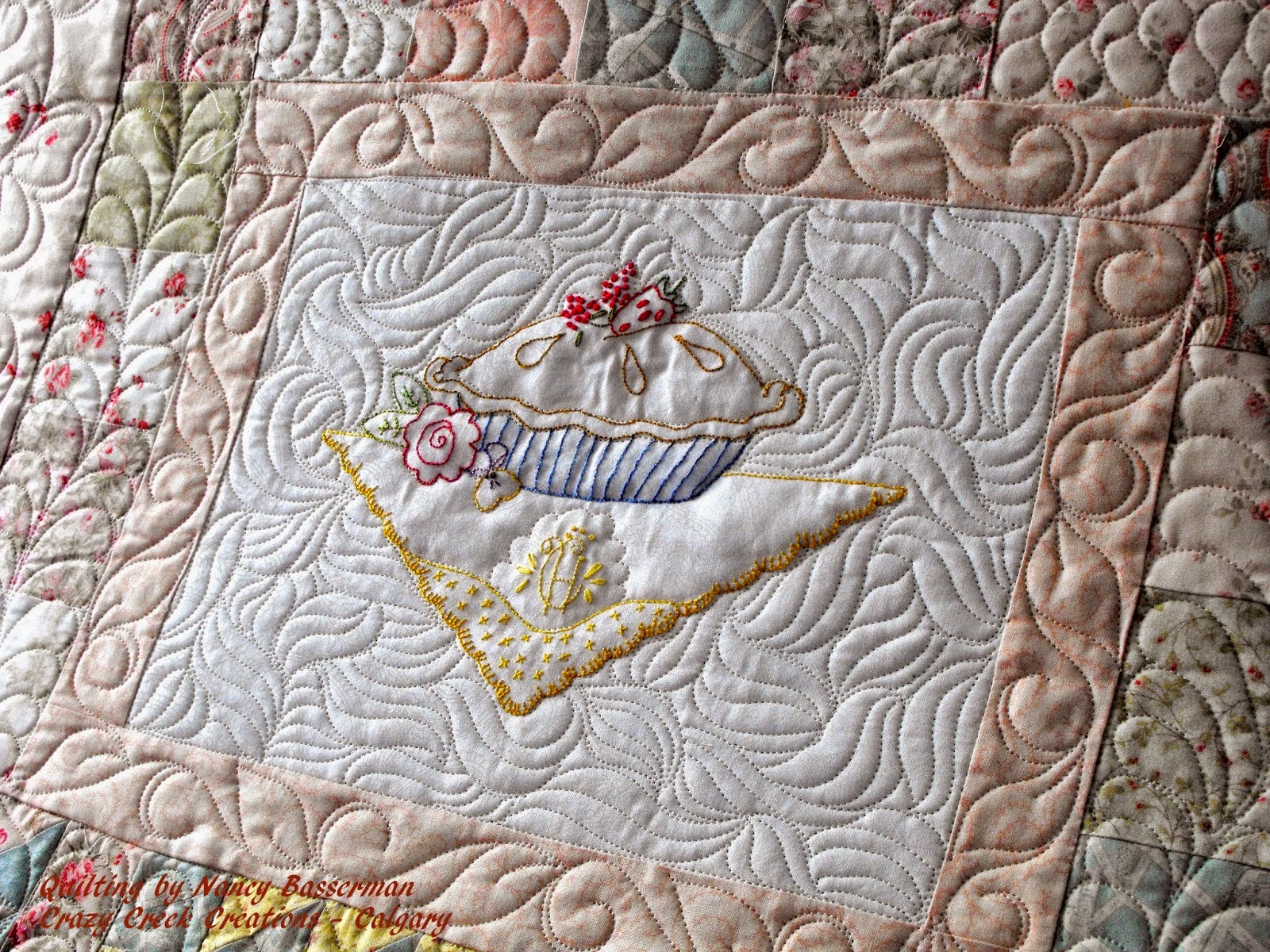 Crazy Creek Creations: Fun - Snowman Quilt - Custom Quilting