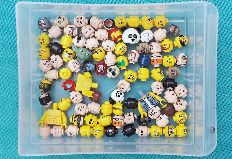 Off With Their Heads – Lego Eye-spy Game – i am Paul Cram