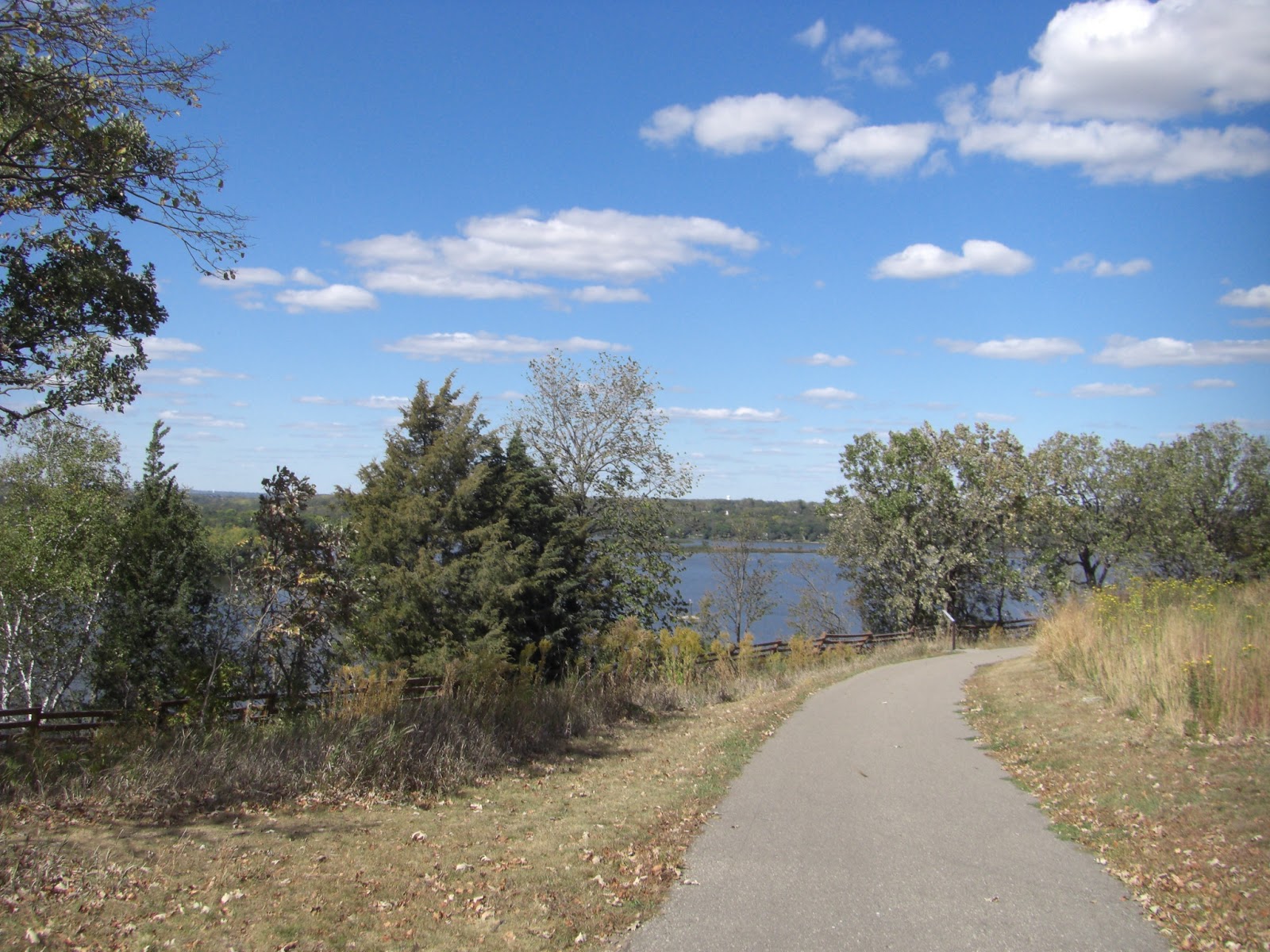 MN Bike Trail Navigator: Scenic & Bike Friendly Hastings, Minnesota