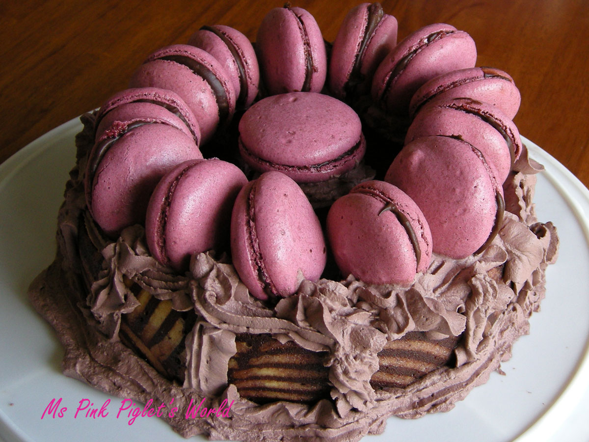 Ms Pink Piglet's World: The Cake with The Lot, Joconde Imprime ...