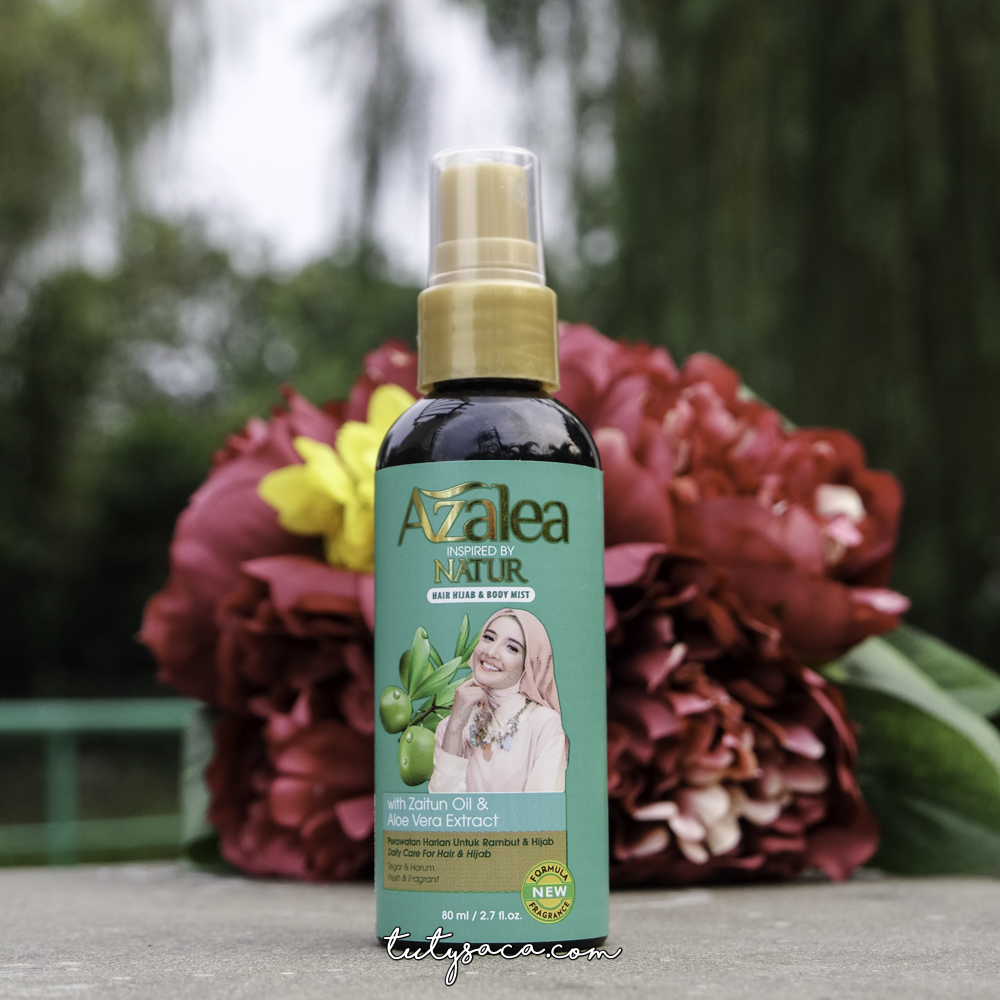 Tuty Saca: Review Azalea Hijab Shampoo and Hair Mist