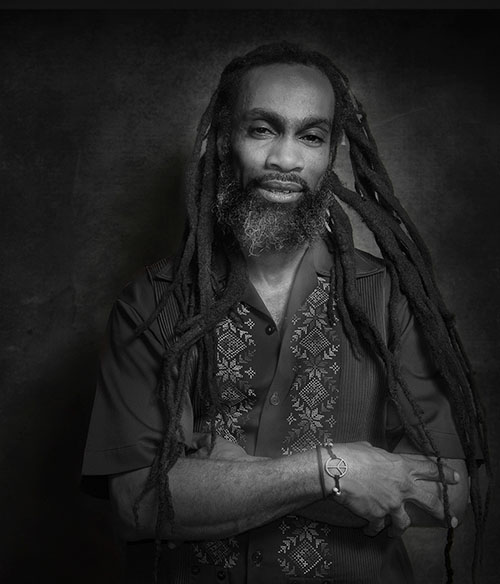 About Photography: Portraits in black & white