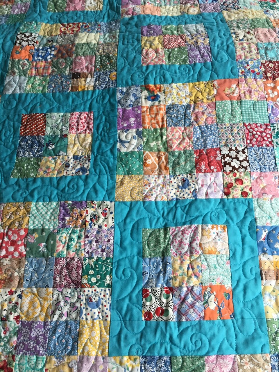 klein meisje quilts: orange! 25 patch/framed nine patch quilt, completed